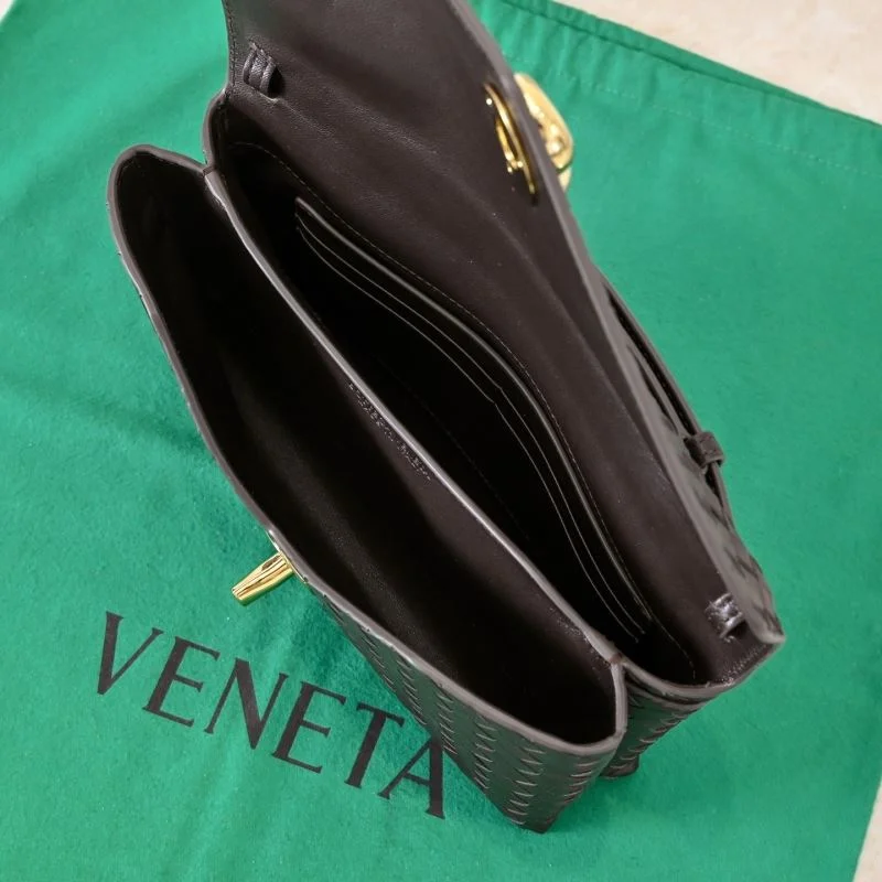 Accurate model Bottega Veneta Satchel Bags