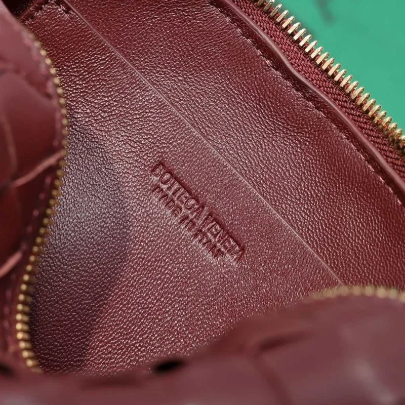 High accuracy Bottega Veneta Satchel Bags