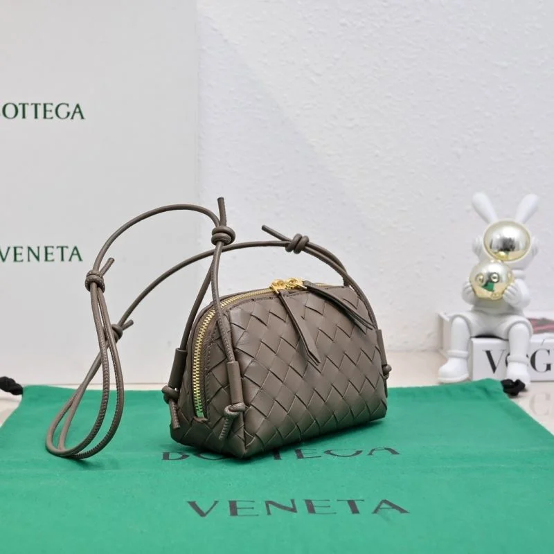 Indistinguishable Bottega Veneta Satchel Bags