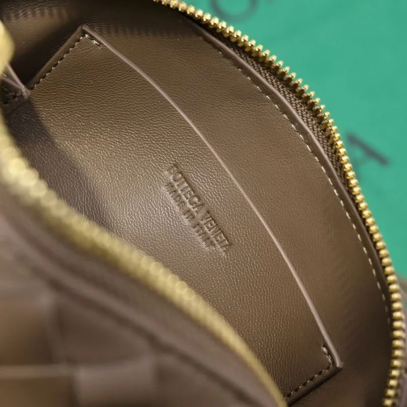 Indistinguishable Bottega Veneta Satchel Bags