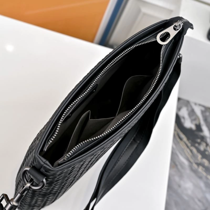 Indistinguishable Bottega Veneta Satchel Bags