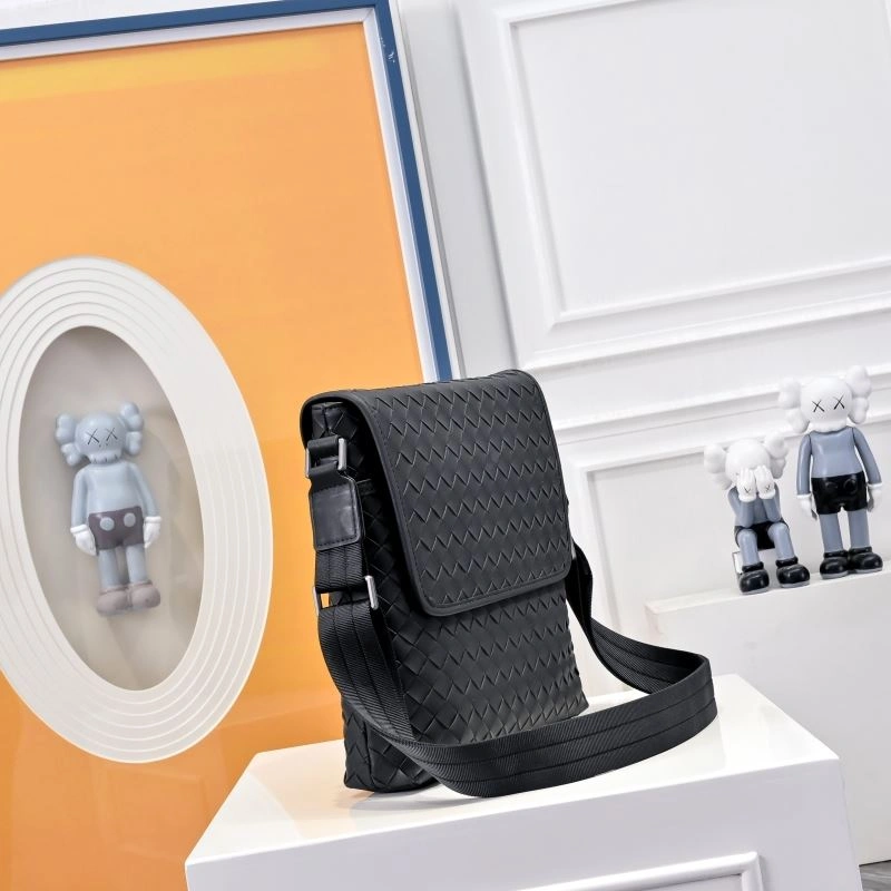 Indistinguishable Bottega Veneta Satchel Bags