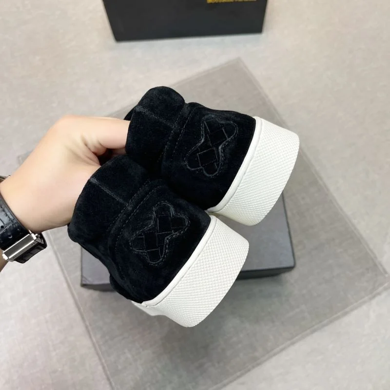 Accurate model Bottega Veneta Shoes