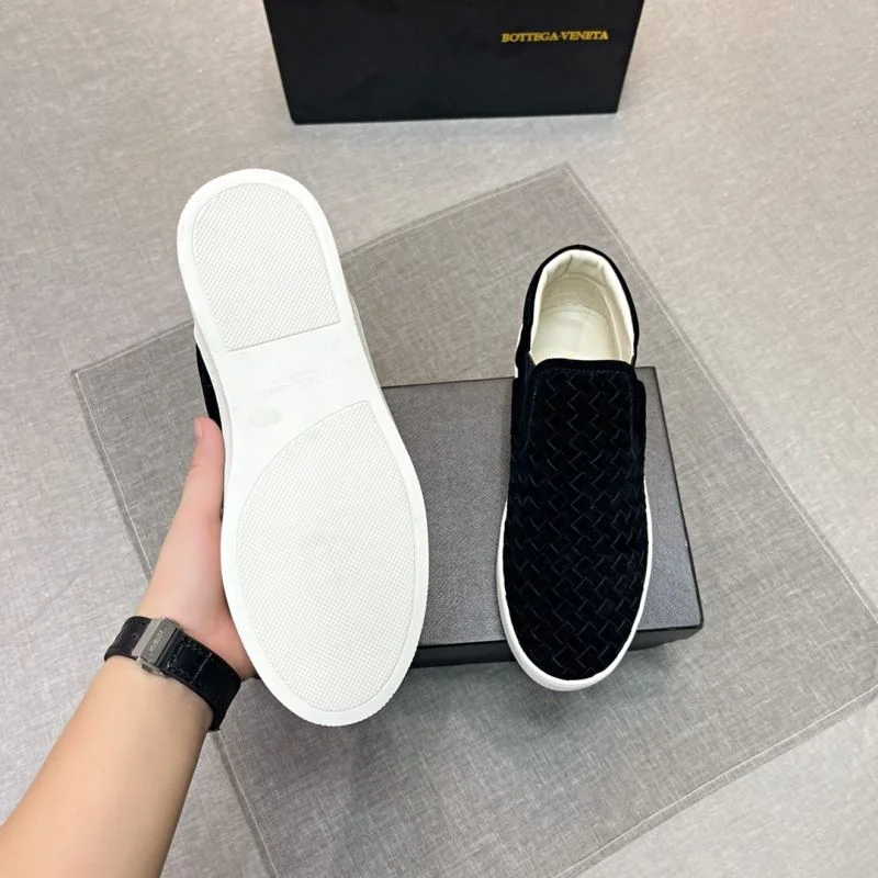Accurate model Bottega Veneta Shoes