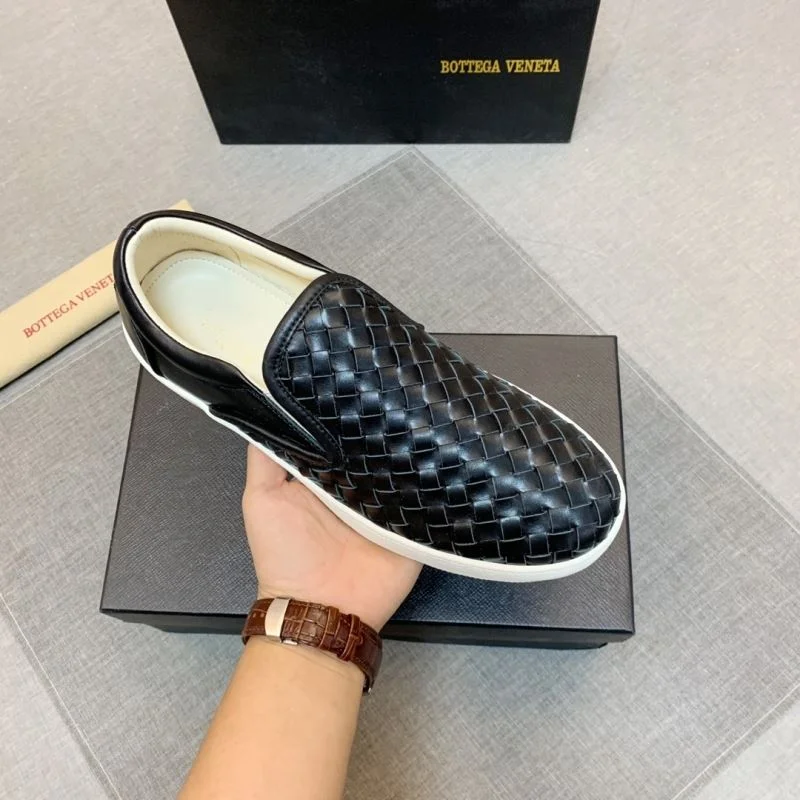 Indistinguishable Bottega Veneta Shoes