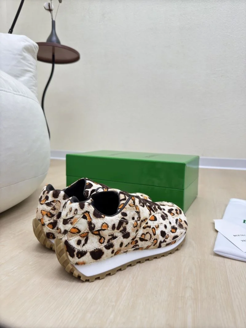 Indistinguishable Bottega Veneta Shoes