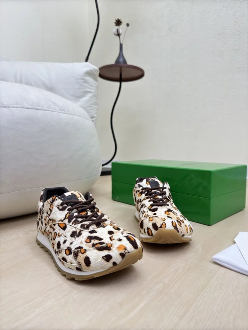 Indistinguishable Bottega Veneta Shoes