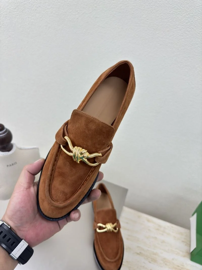 Accurate model Bottega Veneta Shoes