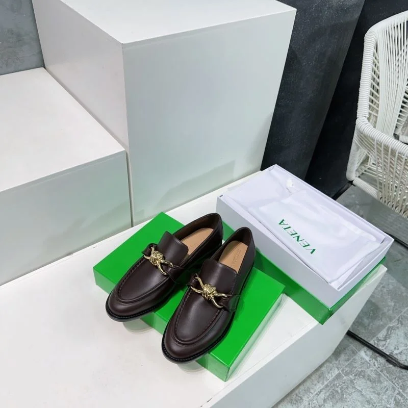 Accurate model Bottega Veneta Shoes
