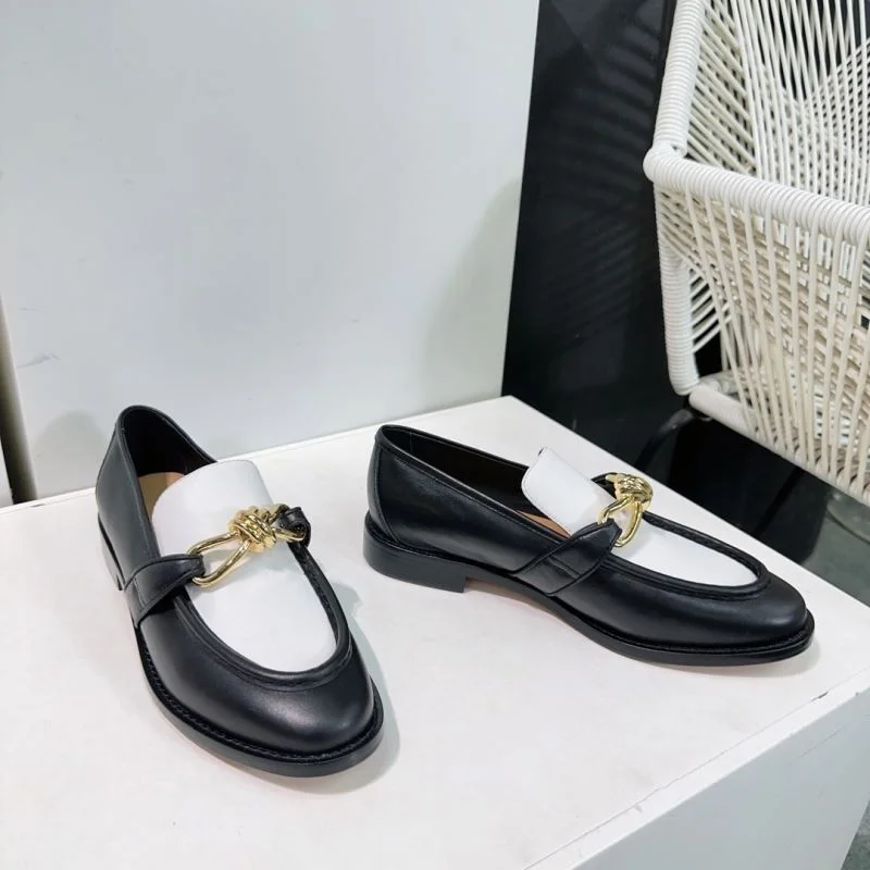 Indistinguishable Bottega Veneta Shoes