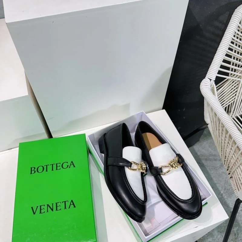 Indistinguishable Bottega Veneta Shoes