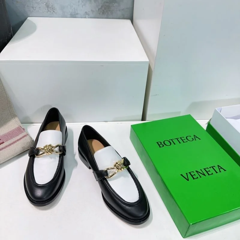 Indistinguishable Bottega Veneta Shoes