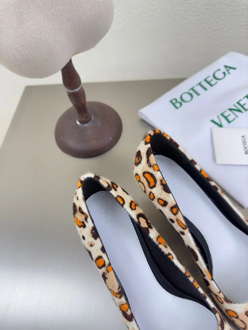 Top mirror Bottega Veneta Shoes