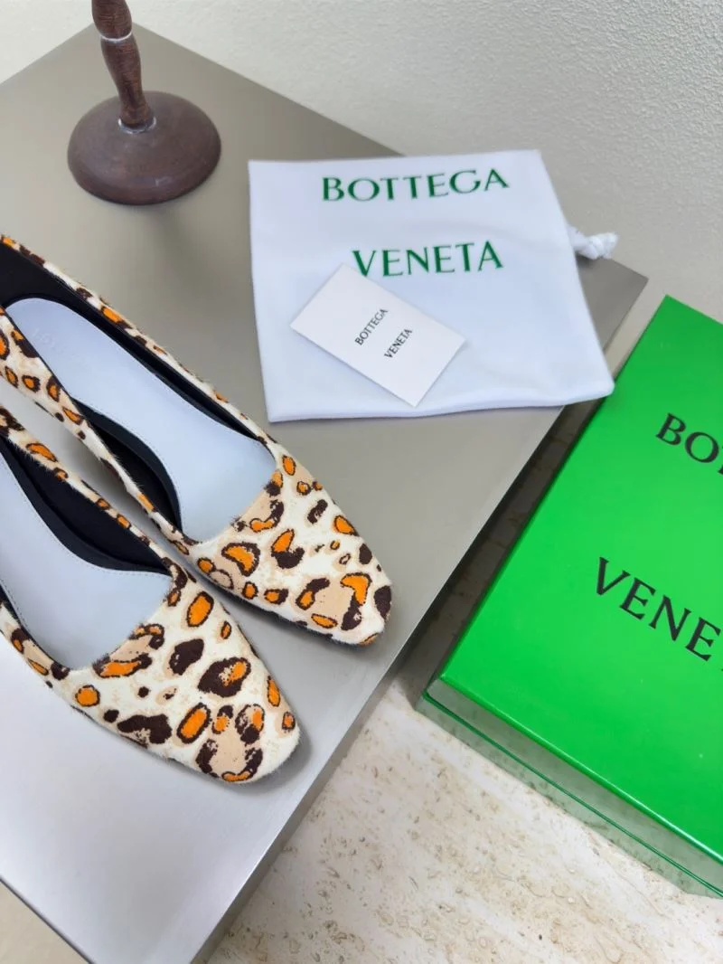 Top mirror Bottega Veneta Shoes