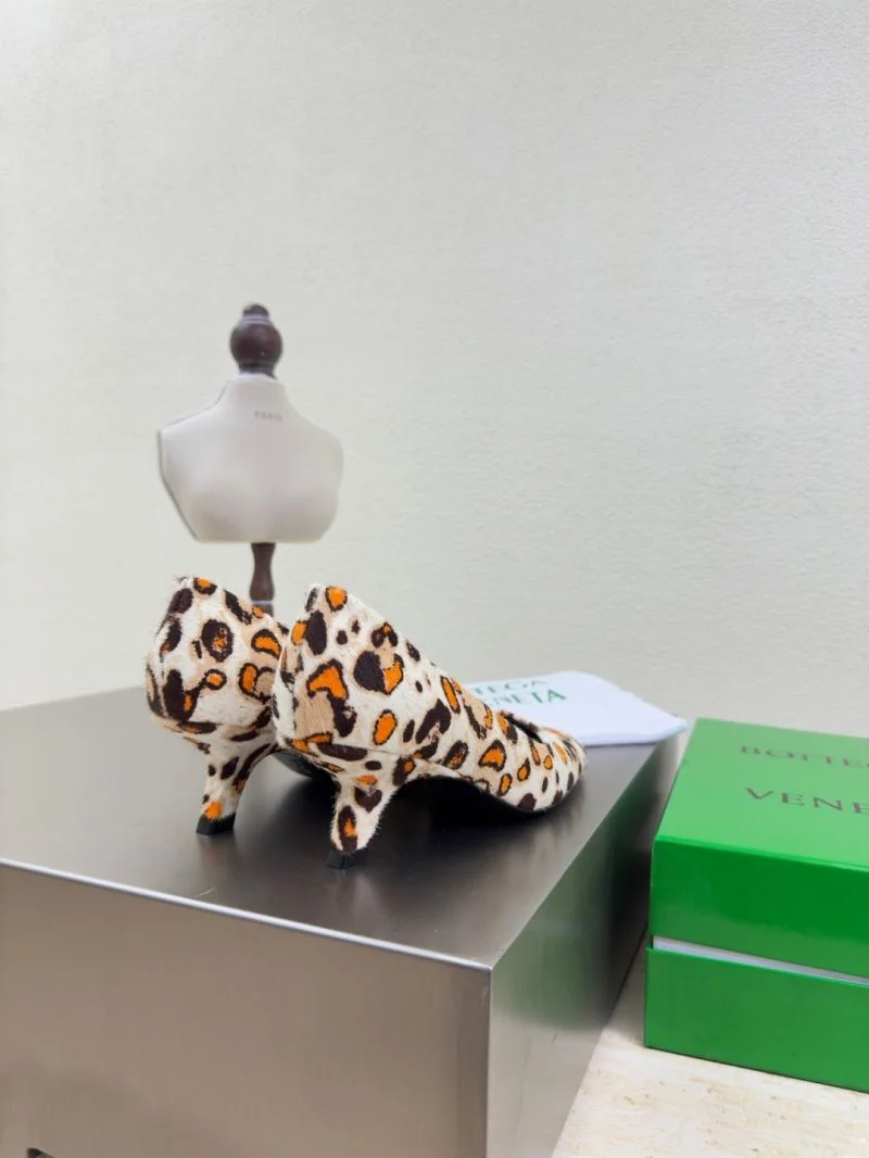 Top mirror Bottega Veneta Shoes