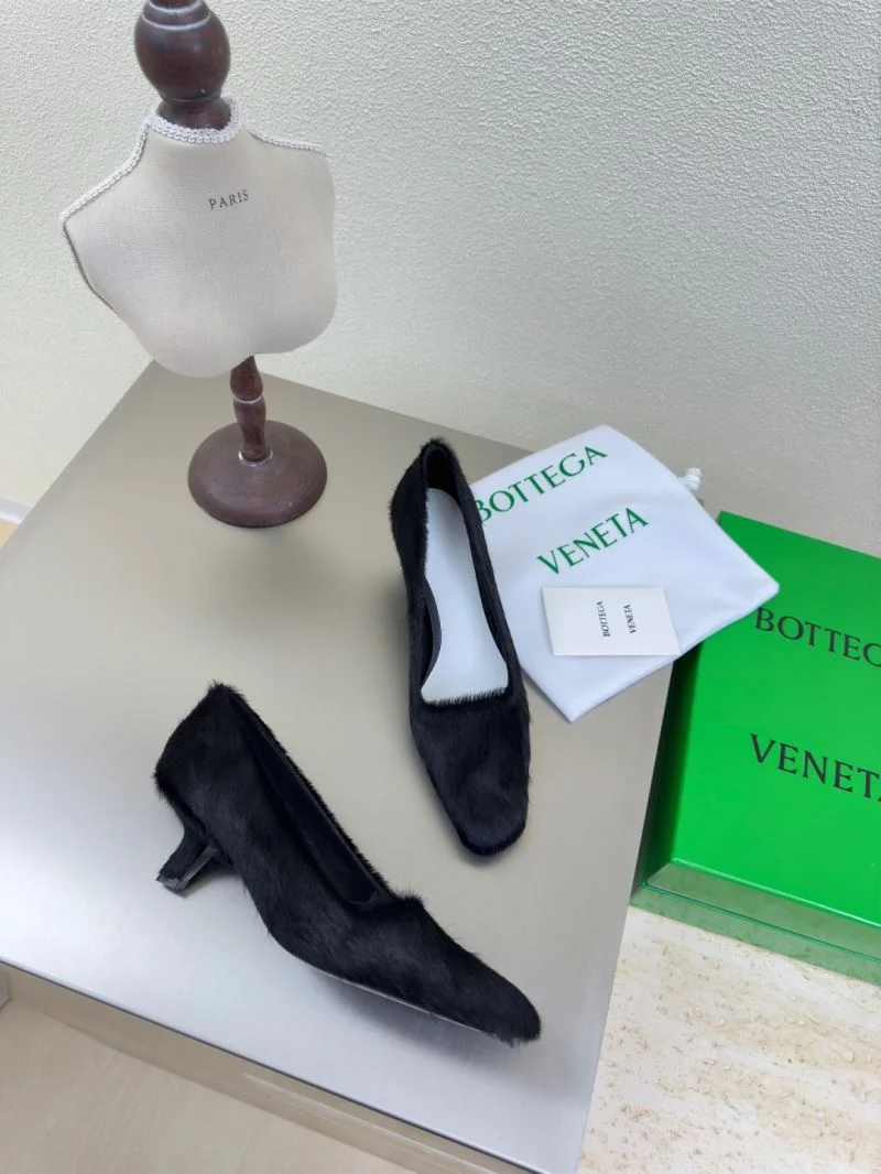 Official Bottega Veneta Shoes