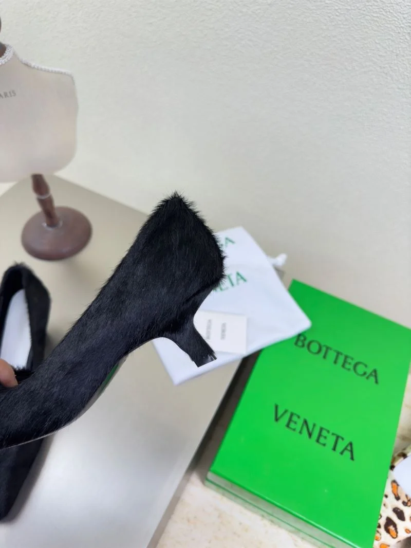 Official Bottega Veneta Shoes