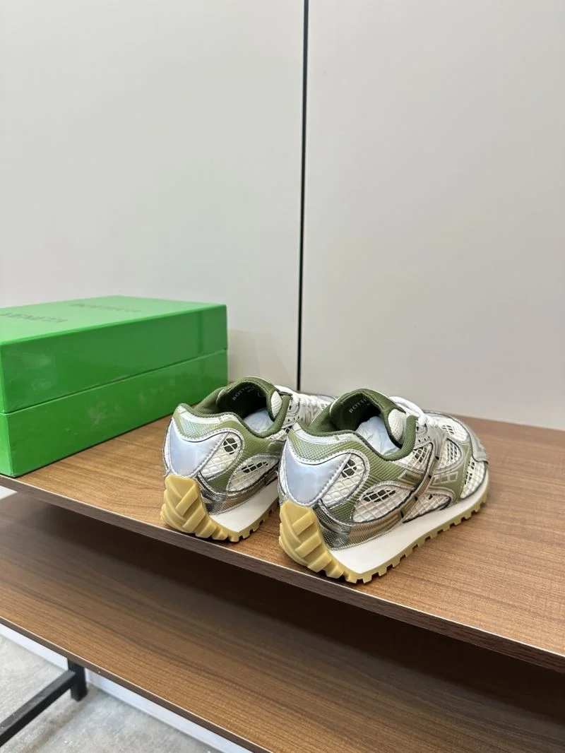 Accurate model Bottega Veneta Shoes