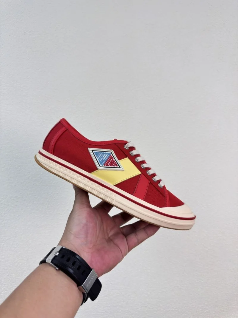 Accurate model Bottega Veneta Shoes