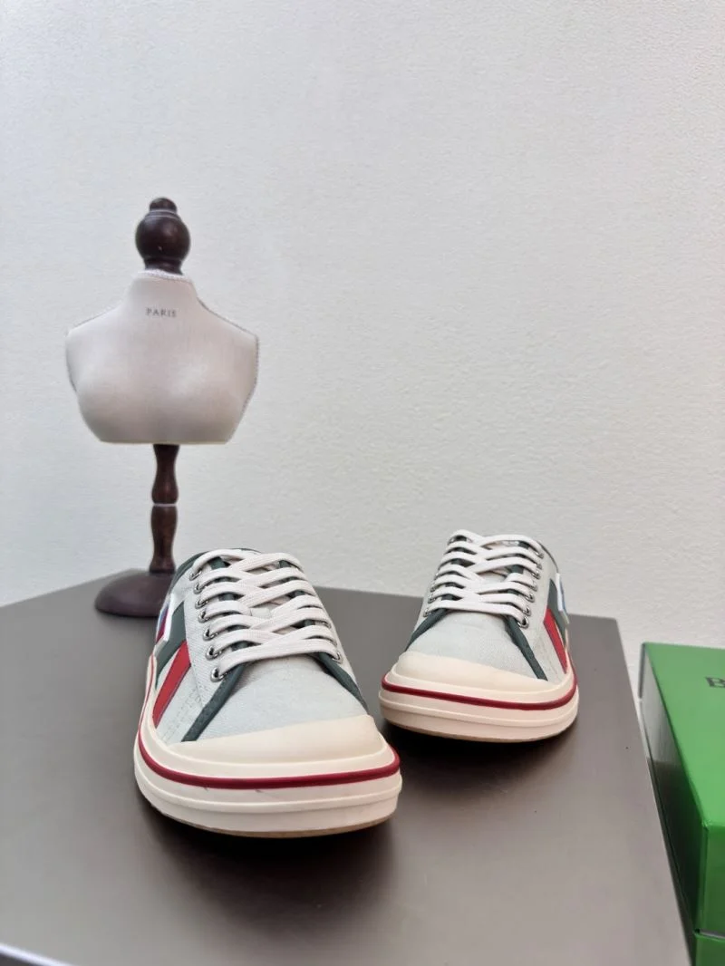 Indistinguishable Bottega Veneta Shoes