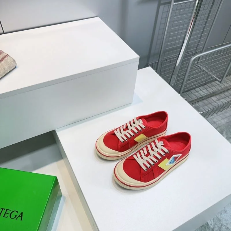 Official Bottega Veneta Shoes
