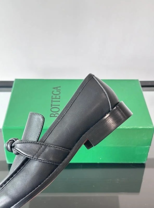 Accurate model Bottega Veneta Shoes