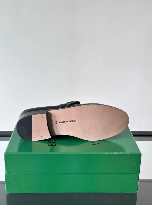 Accurate model Bottega Veneta Shoes