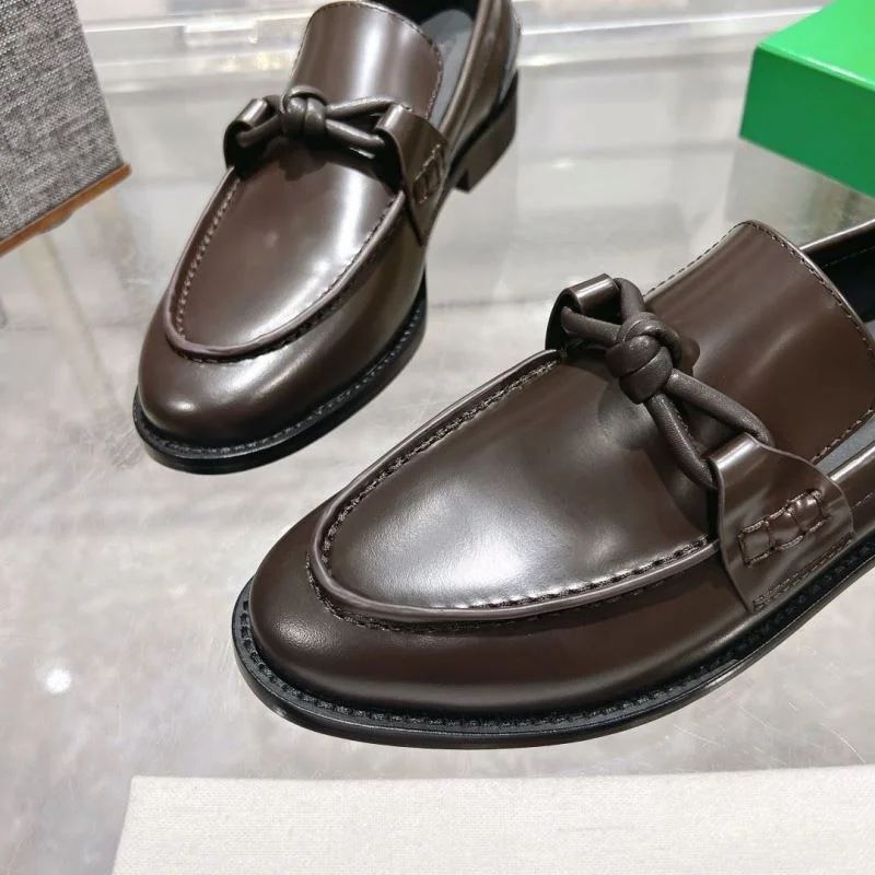 Accurate model Bottega Veneta Shoes