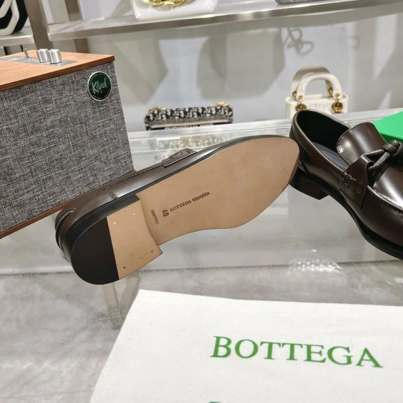 Accurate model Bottega Veneta Shoes