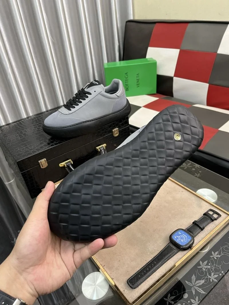 Factory-made Bottega Veneta Shoes