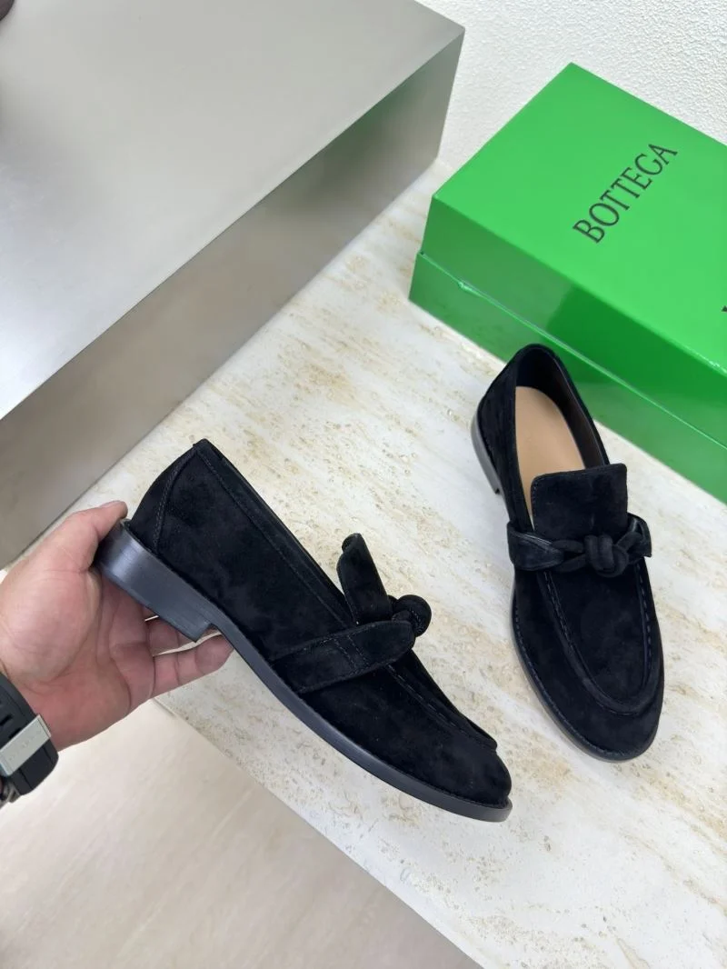 Accurate model Bottega Veneta Shoes