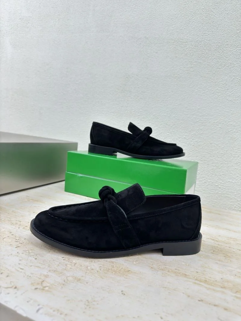Accurate model Bottega Veneta Shoes