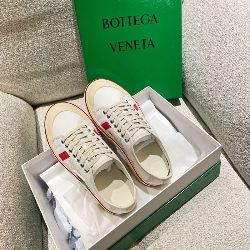 Low-cost Bottega Veneta Shoes