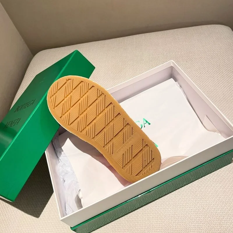Factory-made Bottega Veneta Shoes
