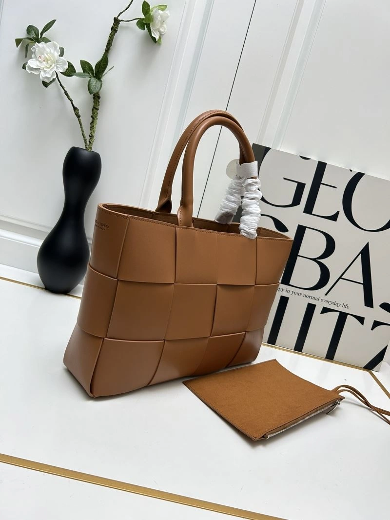 Official Bottega Veneta Shopping Bags