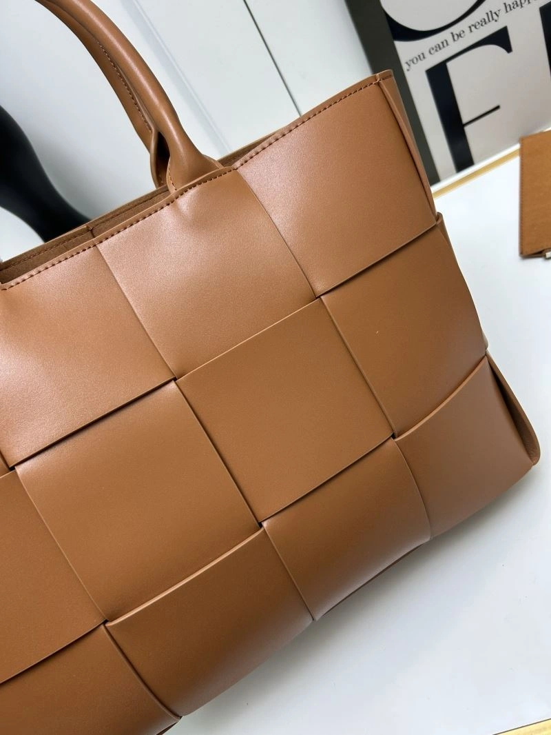 Official Bottega Veneta Shopping Bags