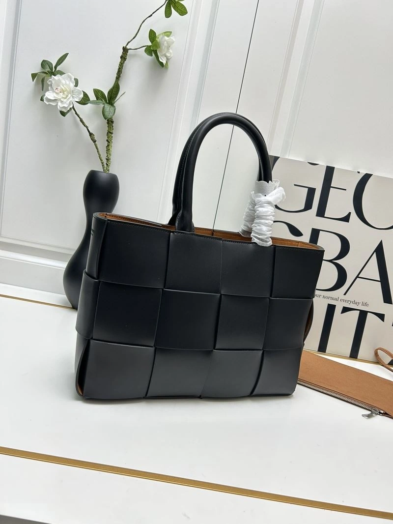 Real Bottega Veneta Shopping Bags