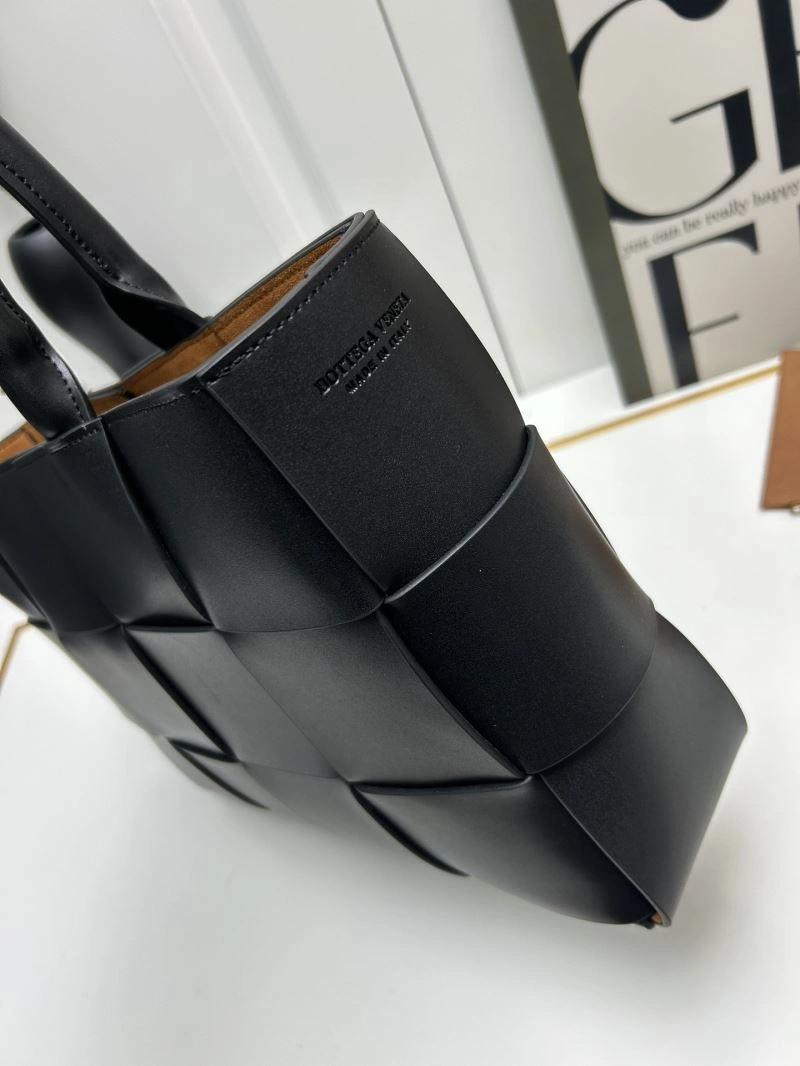 Real Bottega Veneta Shopping Bags