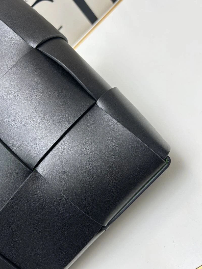 Indistinguishable Bottega Veneta Shopping Bags