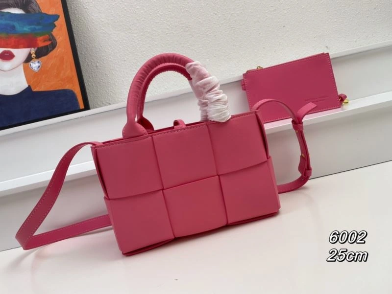 Reasonably priced Bottega Veneta Shopping Bags