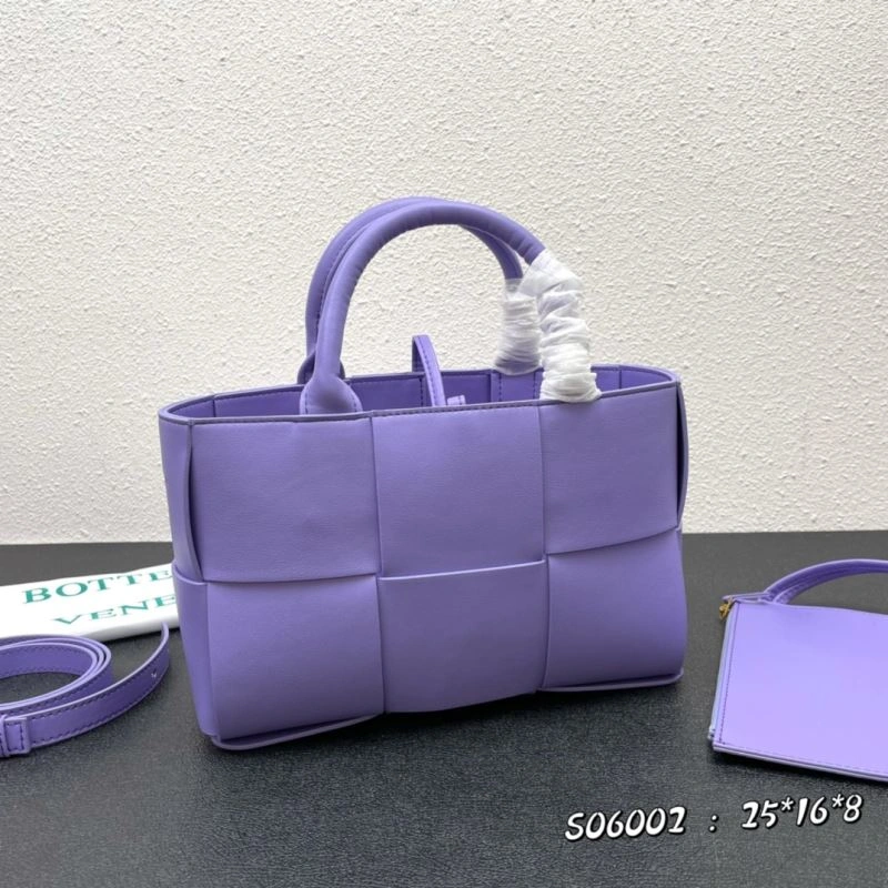 Top match Bottega Veneta Shopping Bags