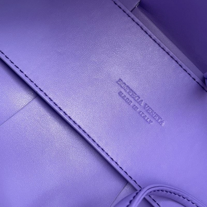 Top match Bottega Veneta Shopping Bags