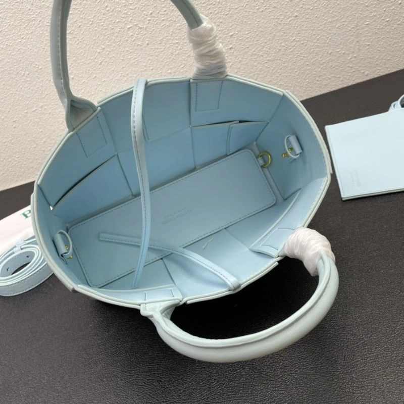 Low-cost Bottega Veneta Shopping Bags