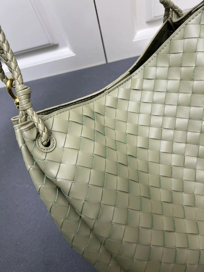 Accurate model Bottega Veneta Shopping Bags