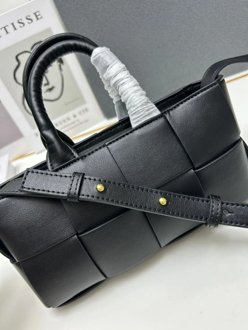 Factory-made Bottega Veneta Shopping Bags