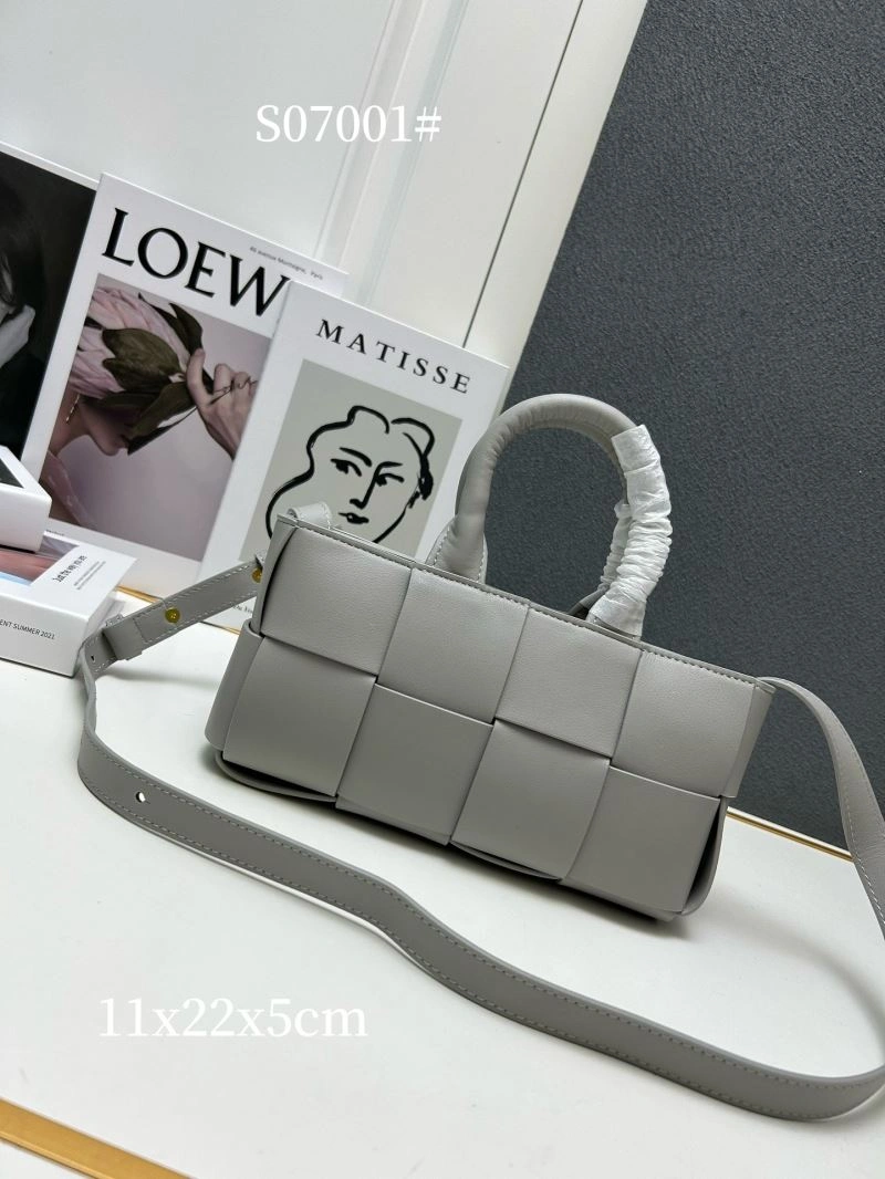 Exact replica Bottega Veneta Shopping Bags