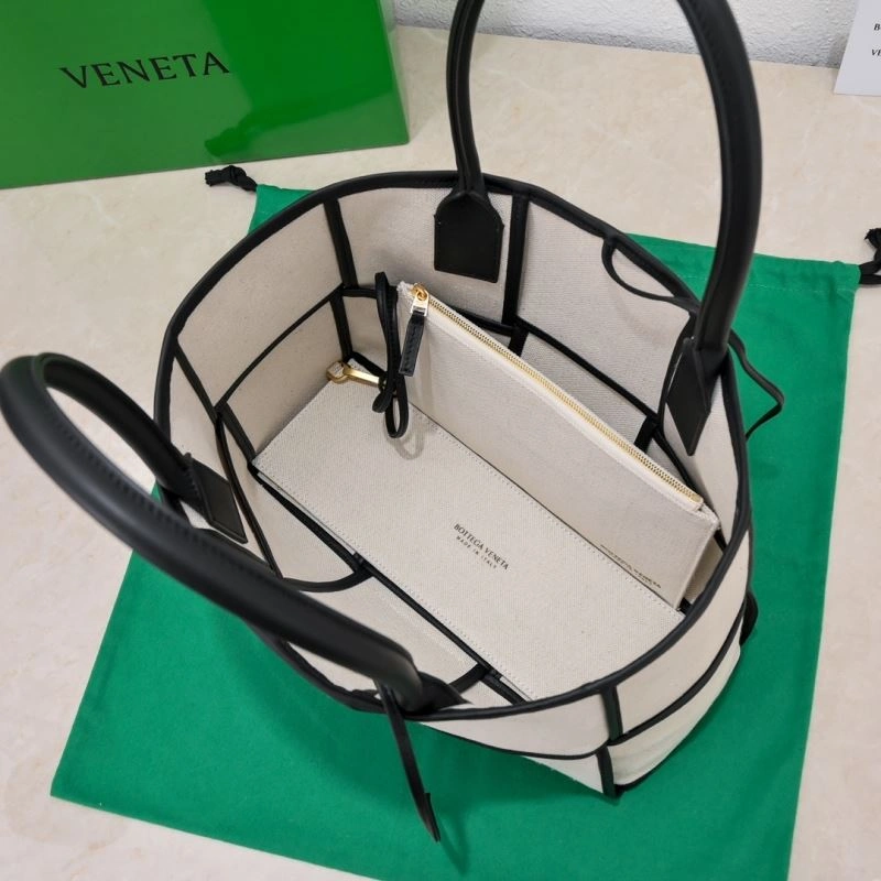 High accuracy Bottega Veneta Shopping Bags