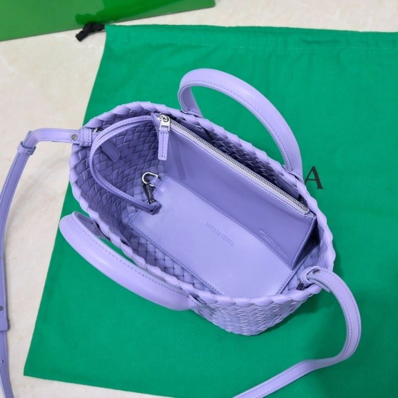 Inexpensive Bottega Veneta Shopping Bags