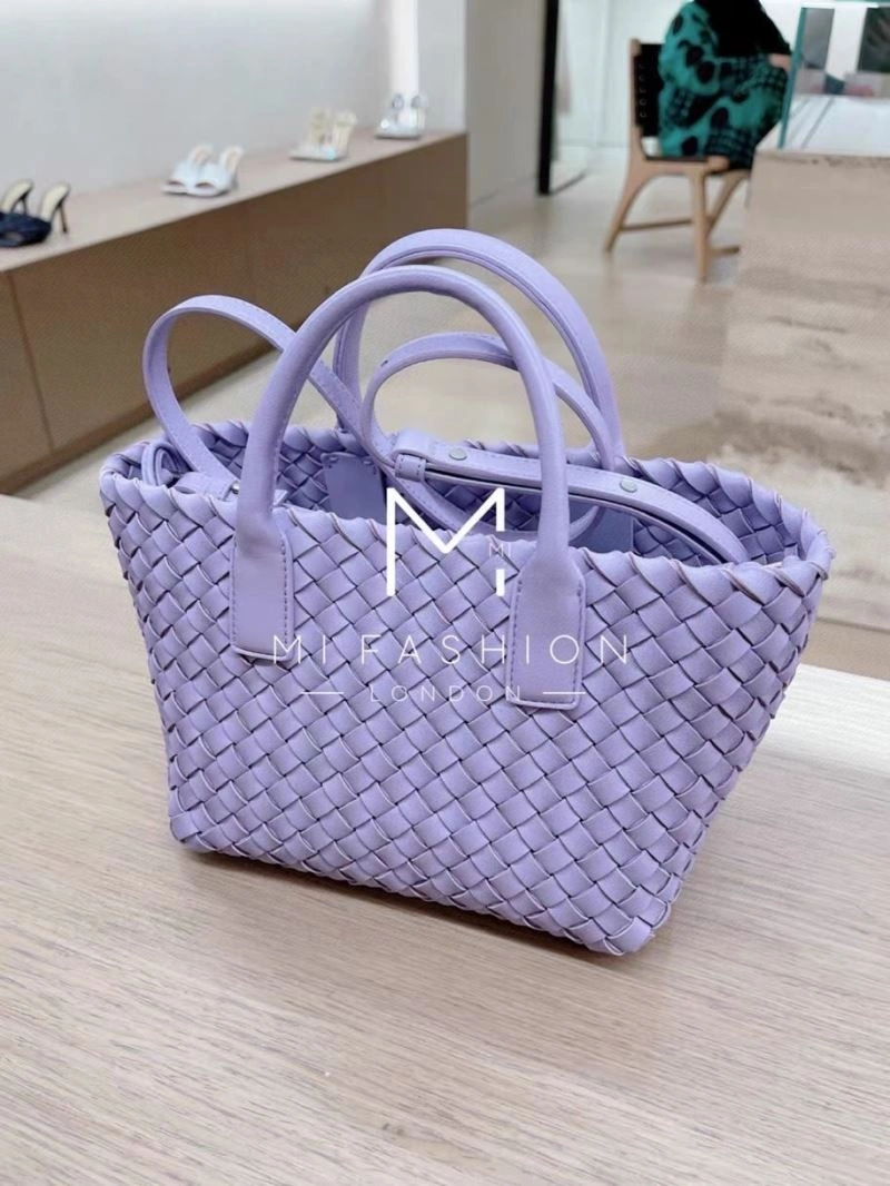 Inexpensive Bottega Veneta Shopping Bags