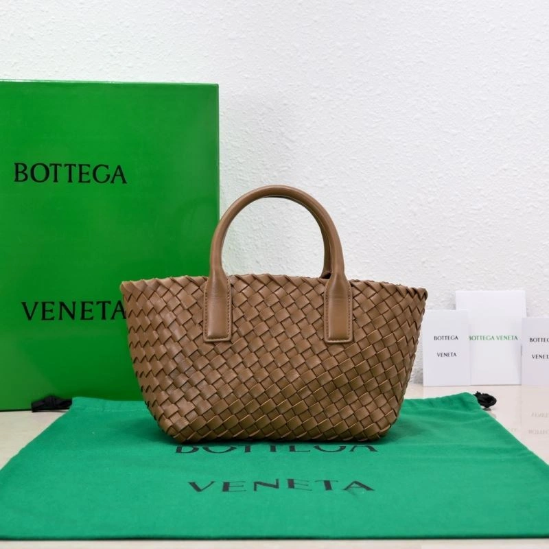 Affordable Bottega Veneta Shopping Bags